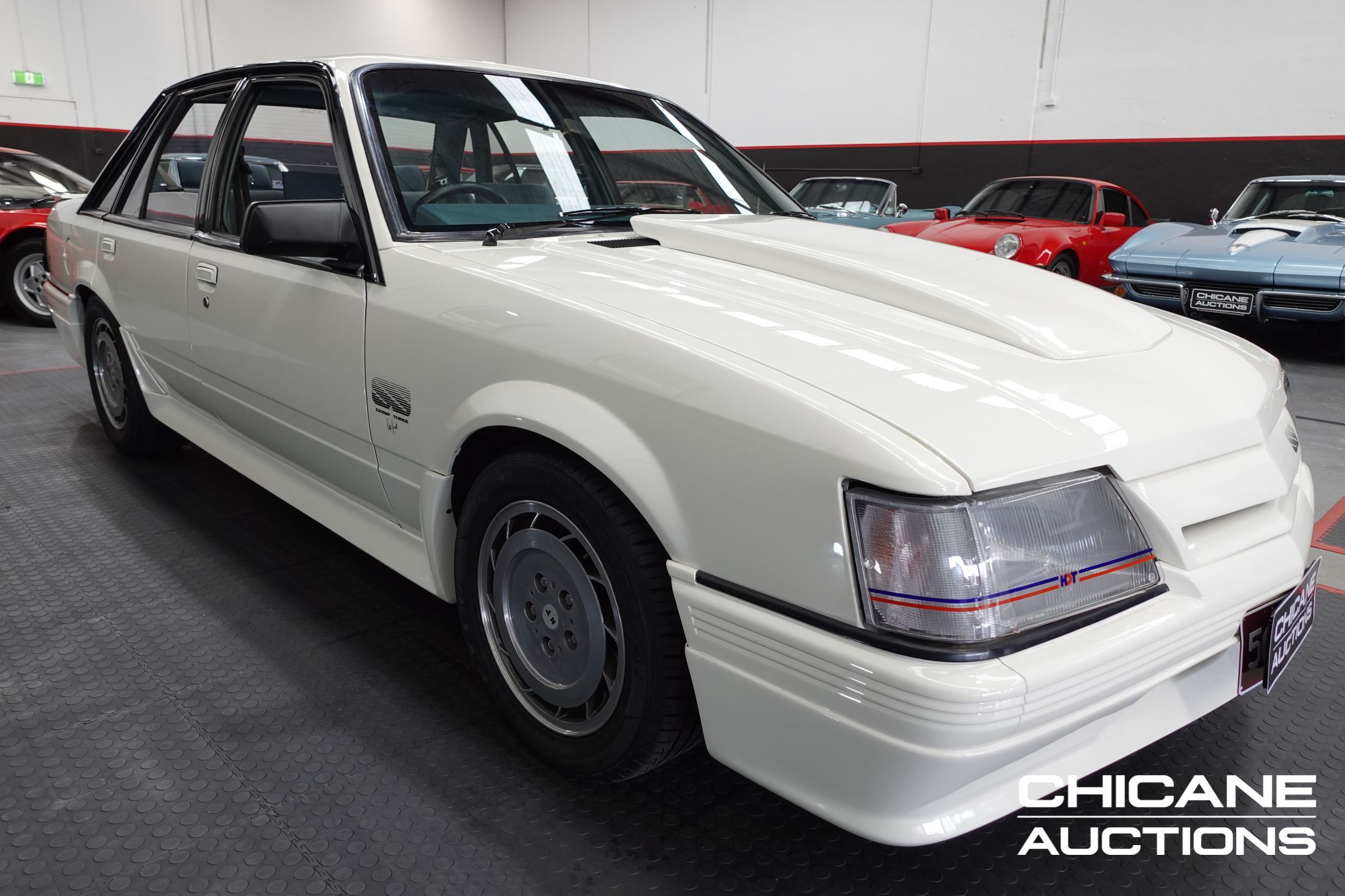 1985 HOLDEN HDT COMMODORE VK SS 5 SP MANUAL SEDAN - JCMD5314942 - JUST CARS